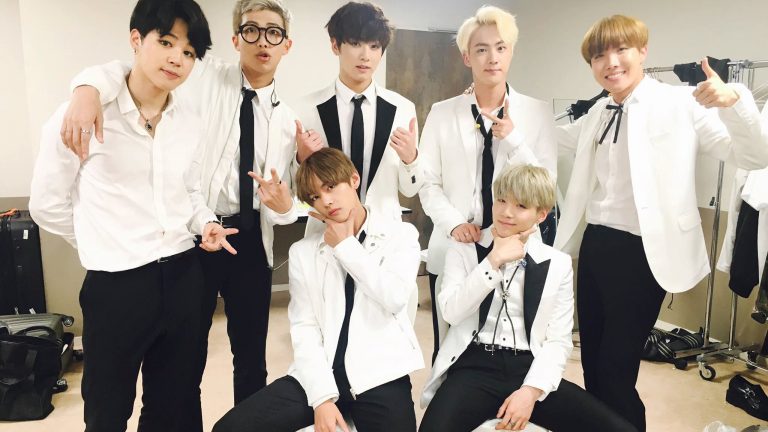 Download BTS Theme for Windows 11 - WindowsMode.com