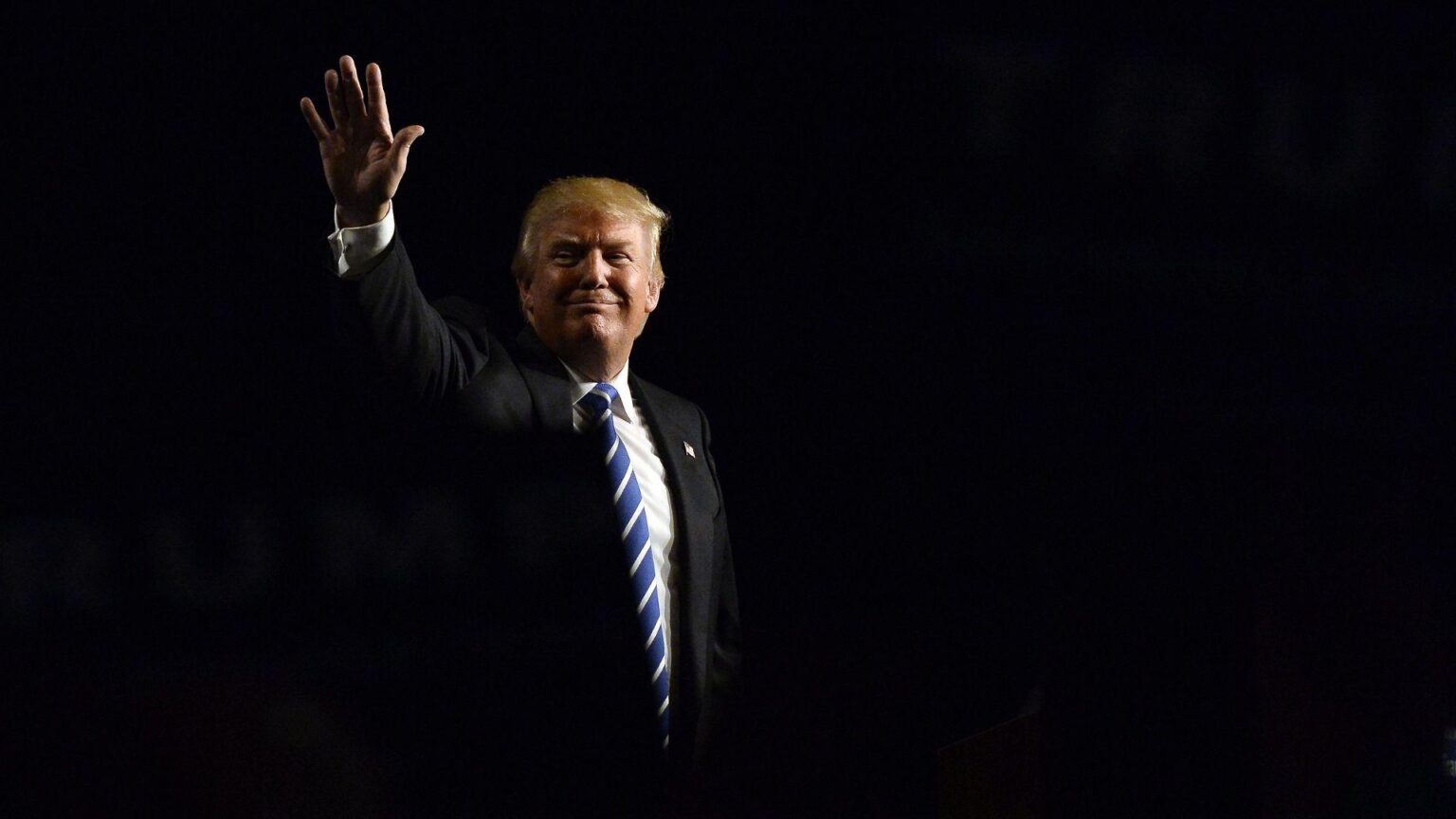 Donald Trump Wallpapers - Windows Wallpapers